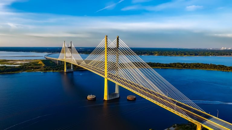 Mechanical vs Structural Engineering - Mechanical Engineering HQ