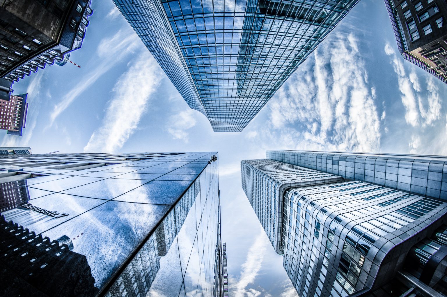 Mechanical vs Structural Engineering - Mechanical Engineering HQ